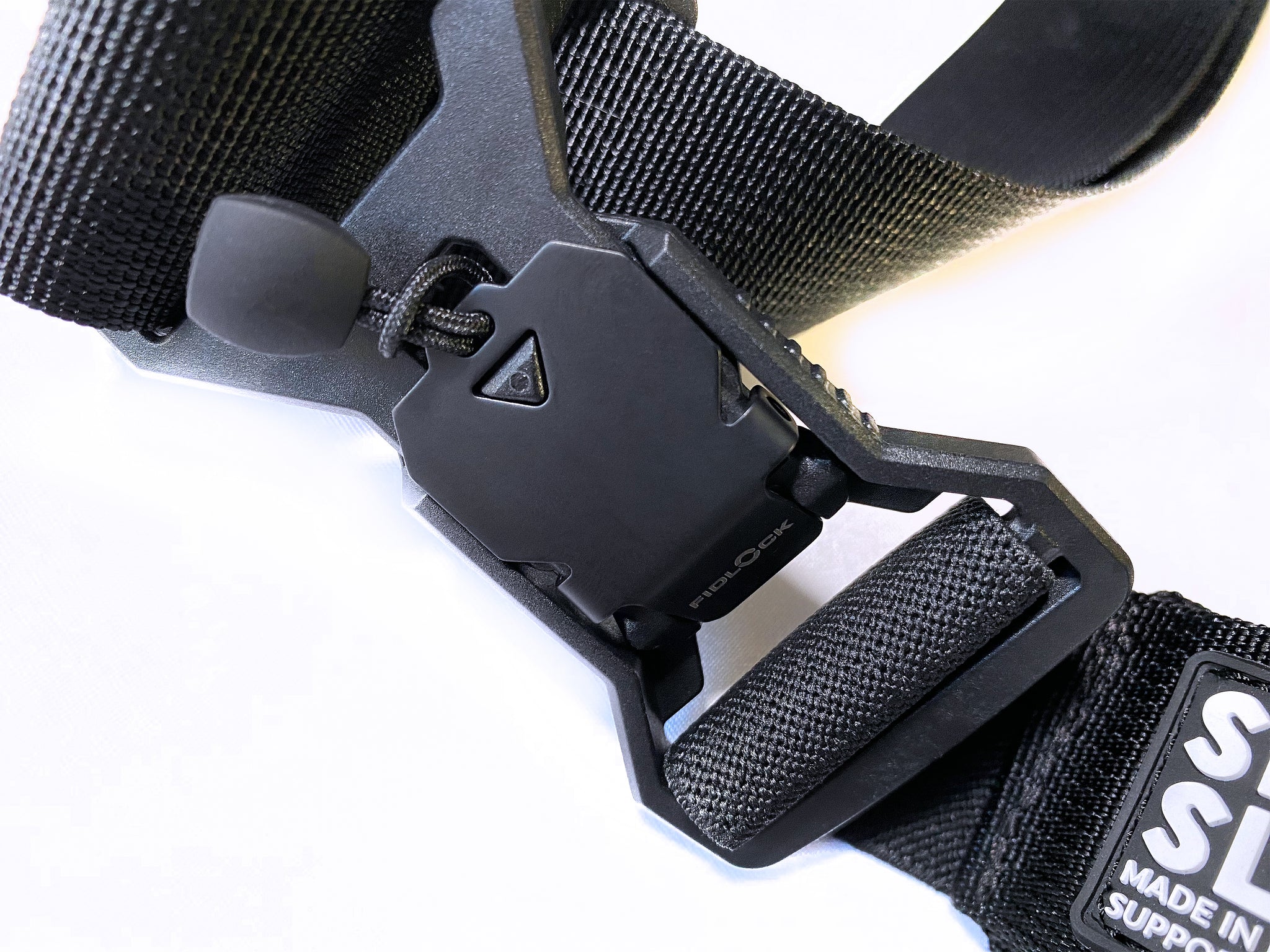 Snacktime Sling™ V2 (Black) | datacrew